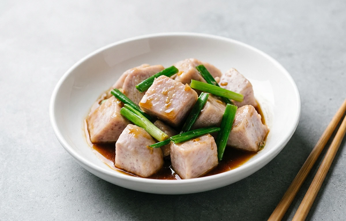 Steamed Taro with Scallions